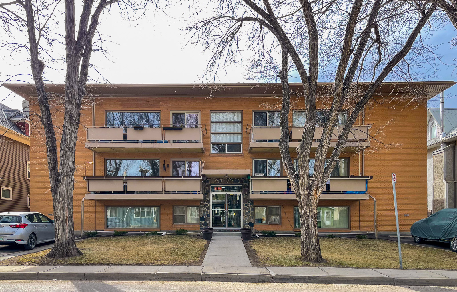 2048 Rae Street – Cathedral Village – Regina