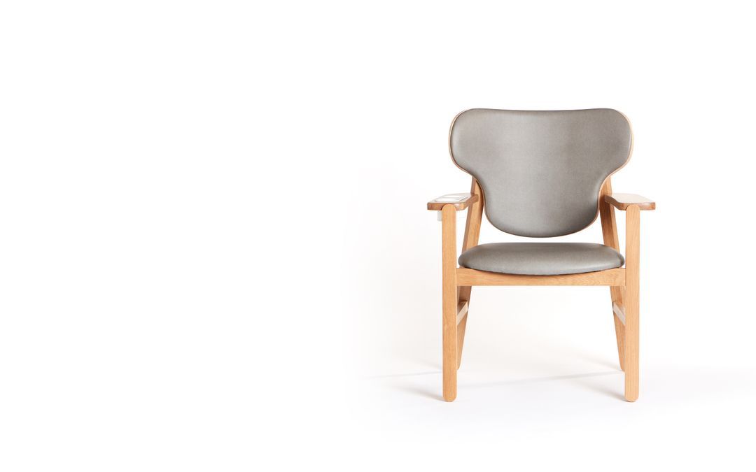 Lactation Chair - Lactation Room Furniture | Nessel
