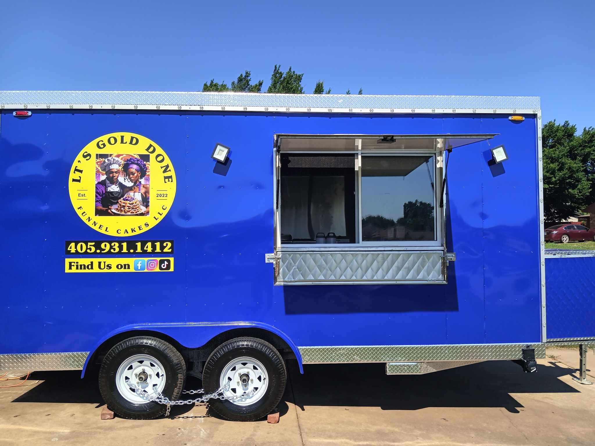 LT's Gold Done Funnel Cakes | Okie Food Trucks