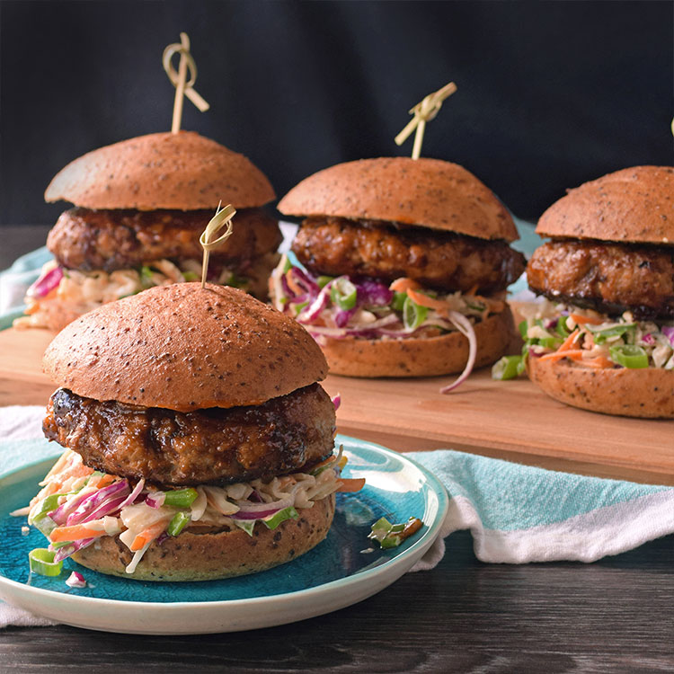66e75a345023539ade363e24_tamarind-pork-burger_750x750.jpg