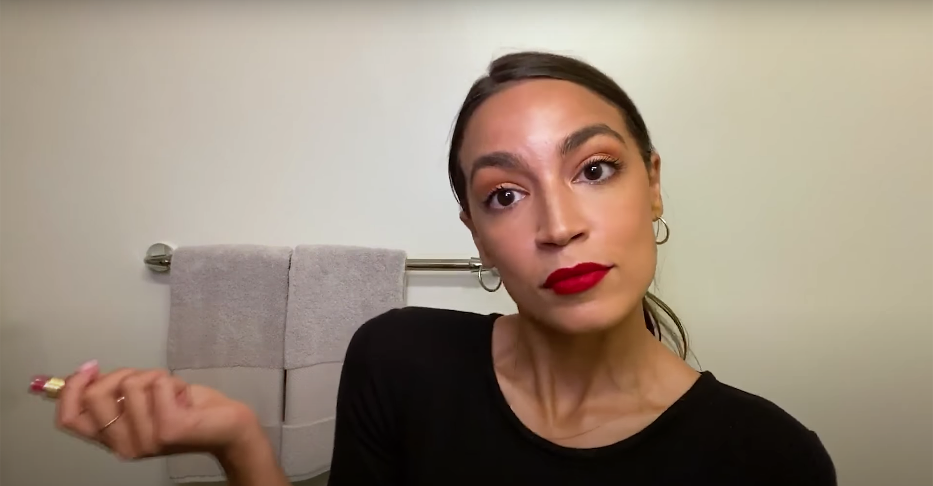 Lessons in beauty and politics with Alexandria Ocasio-Cortez | Ensemble ...