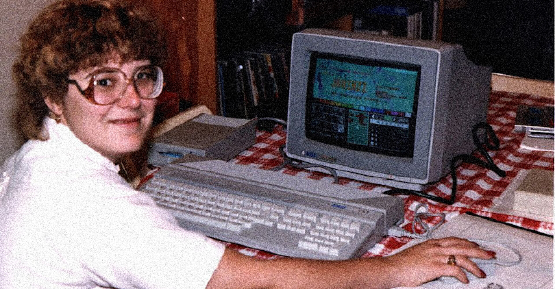 19 geeky gift ideas for the geek in your life | Ensemble Magazine