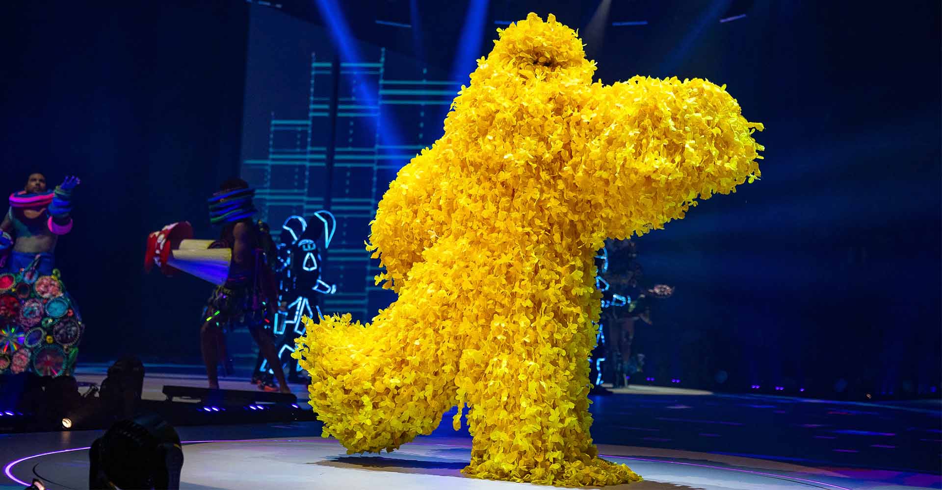 Literally anyone can wow at this wearable art competition | Ensemble ...