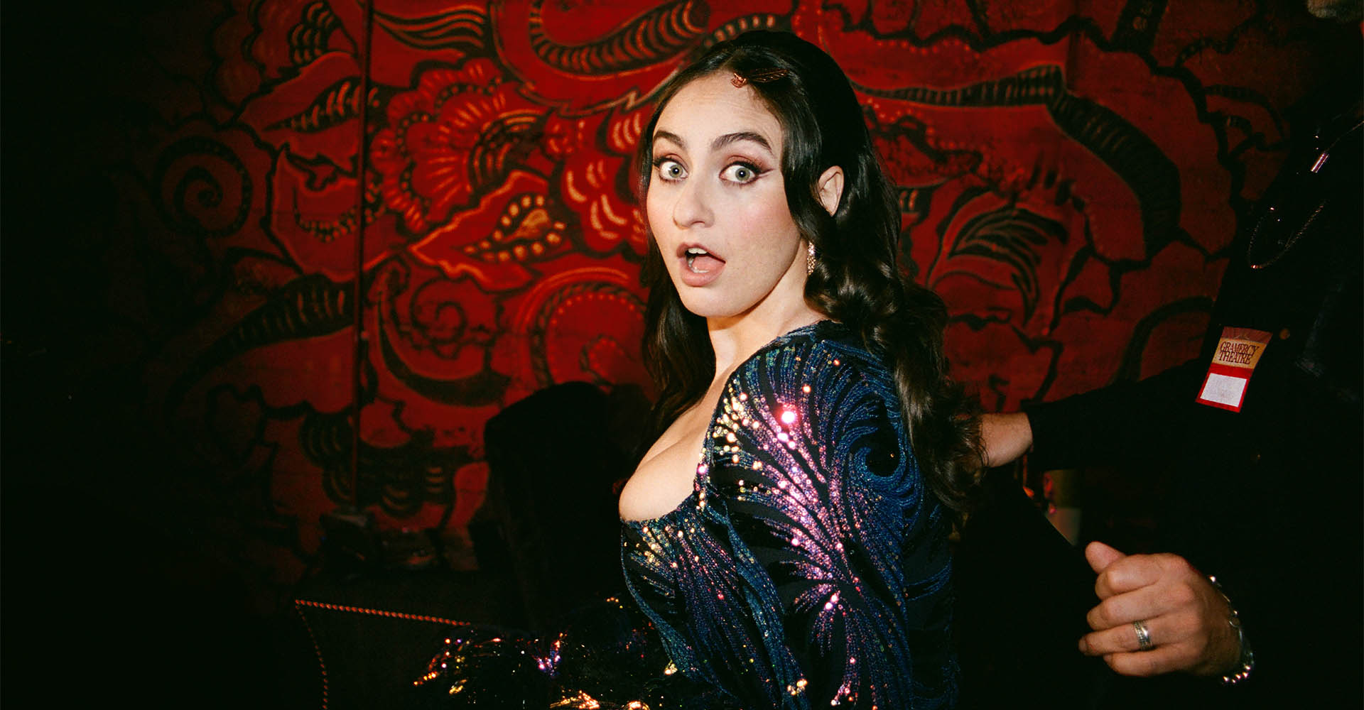 Psy-chic connections with comedian Cat Cohen | Ensemble Magazine