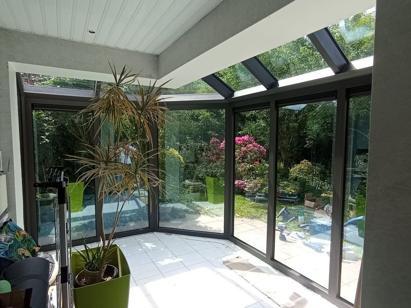 Châssis PVC fabriqués en Belgique l FENTRA