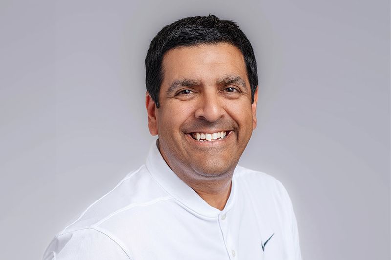 About Hiya: What We Do and Who We Are