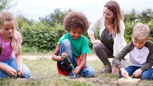 Nature lesson plans and activities (with editable template)