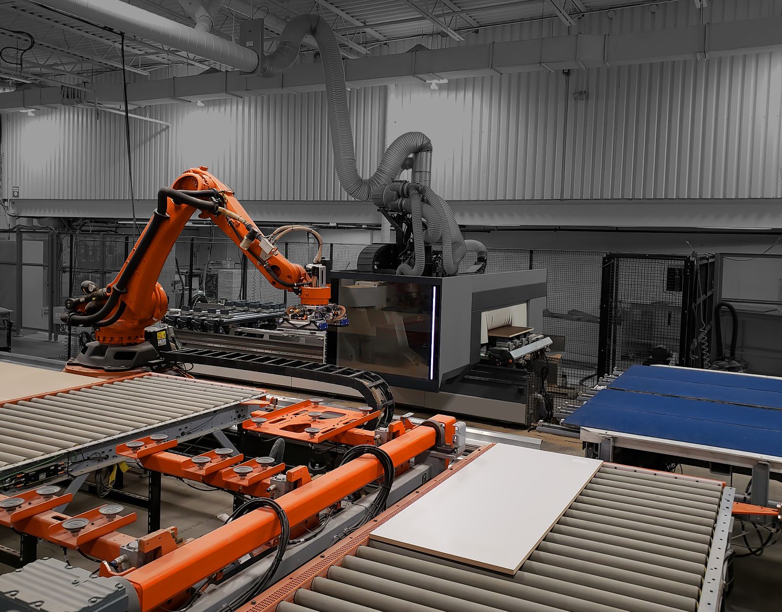 Loading and Unloading of CNC Pod & Rail and Robotic Consolidation ...