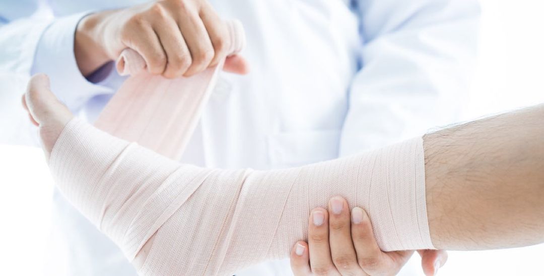 Assessing Wound Drainage in Acute and Chronic Wounds