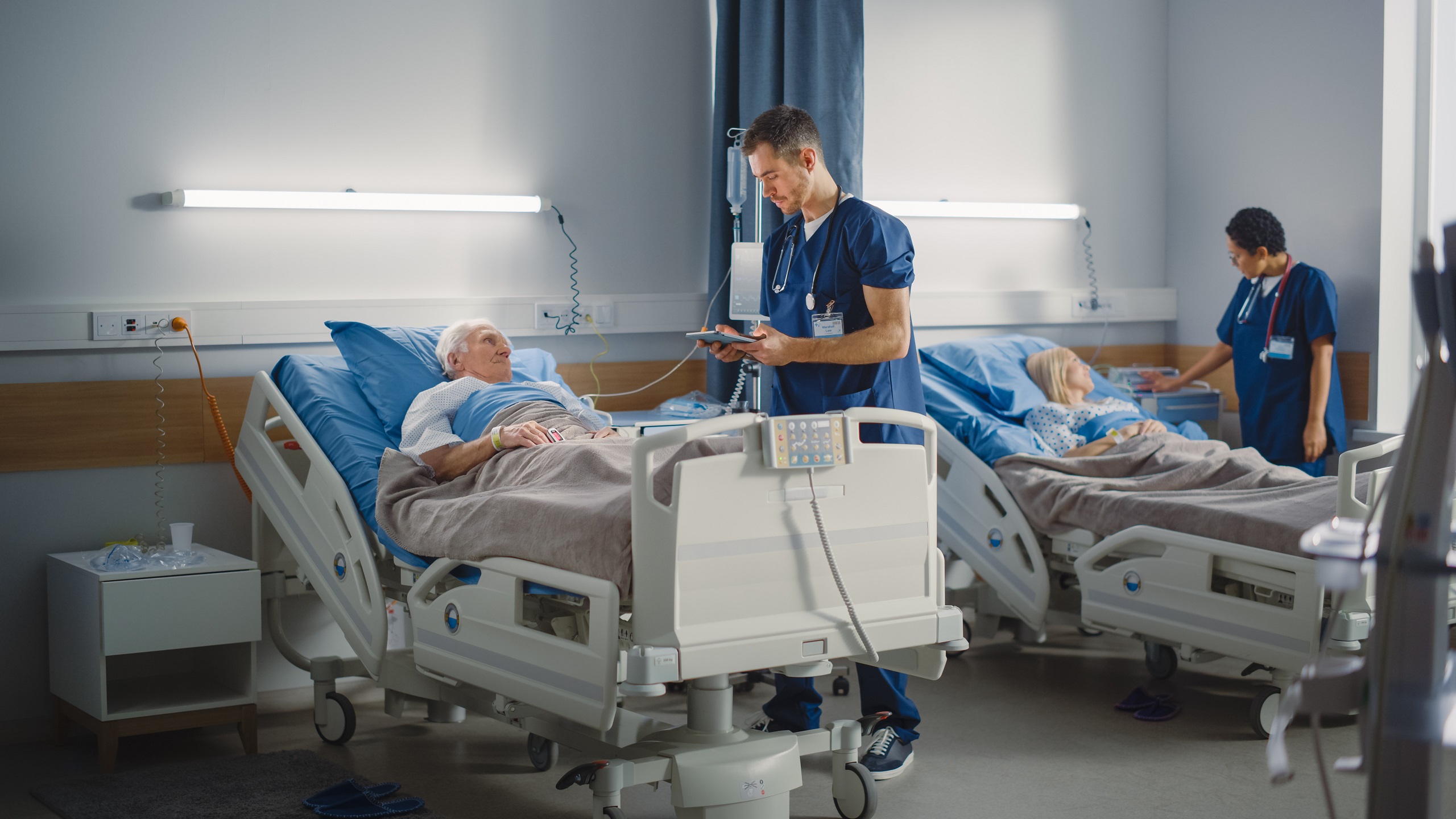 Patient discharge: building communication bridges | Accurx Blog