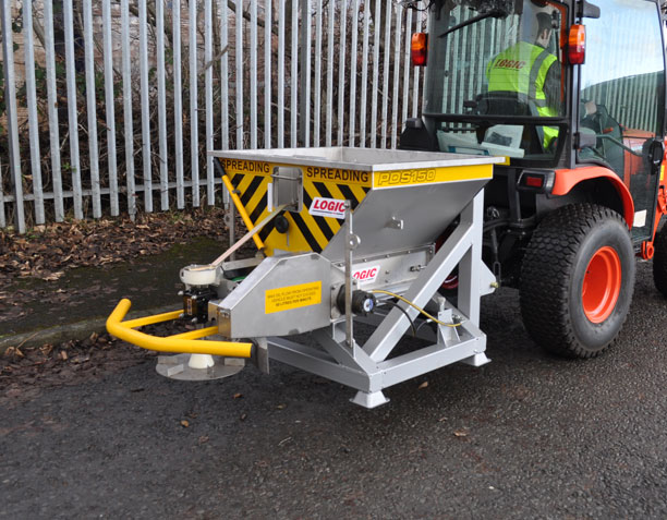 LOGIC | Compact Tractor Salt Spreader PDS150T