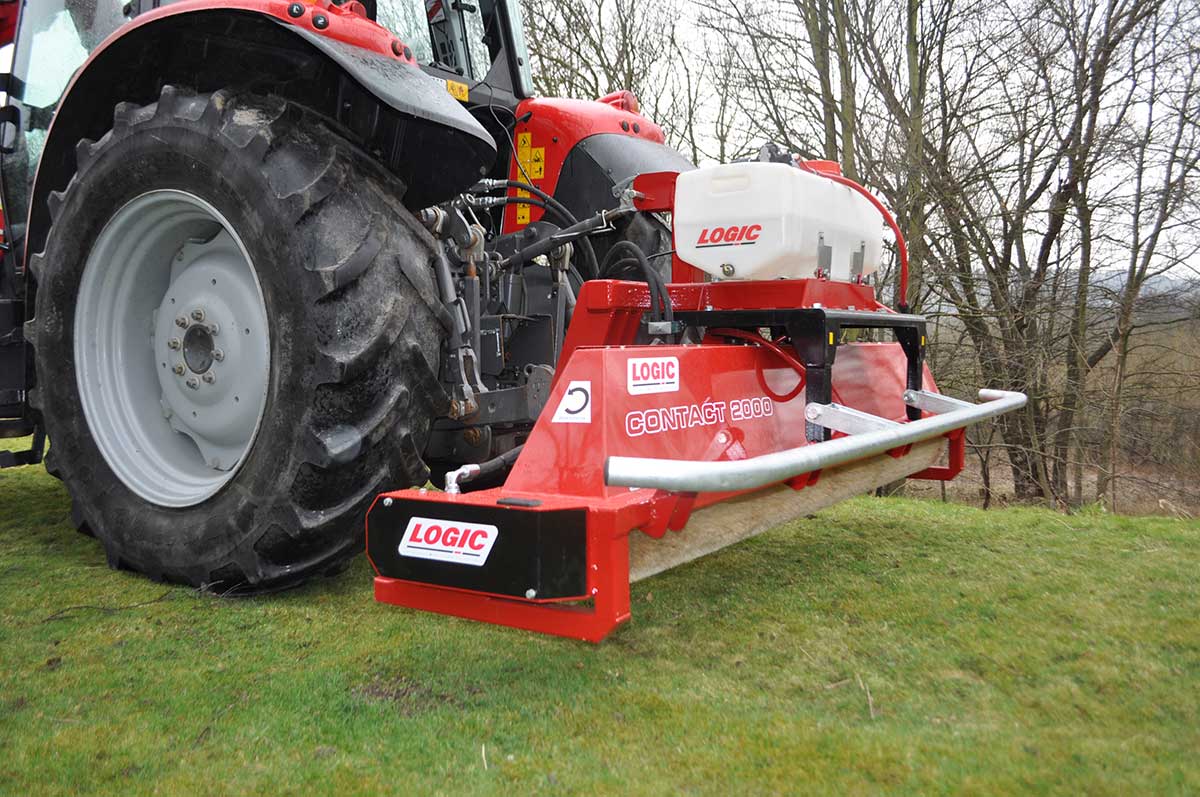 LOGIC | CTM250 Tractor Mounted Weed Wiper