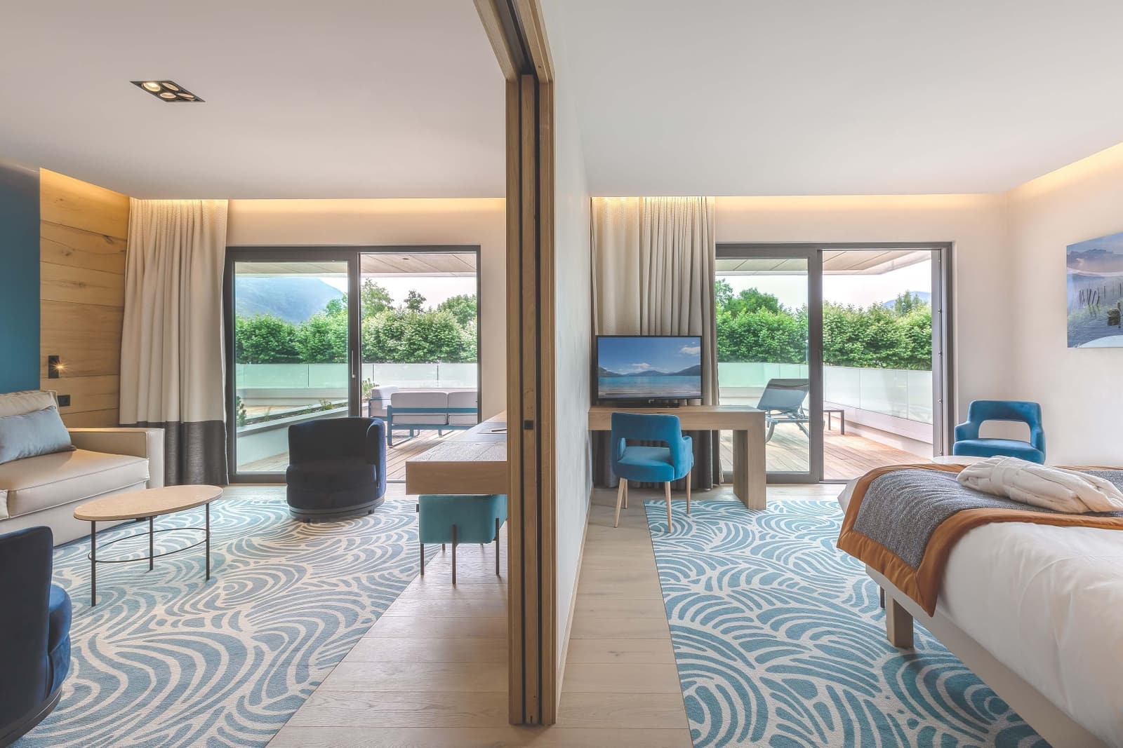 Rooms and Suites 4* | On the Shores of Lake Annecy | Rivage Hotel