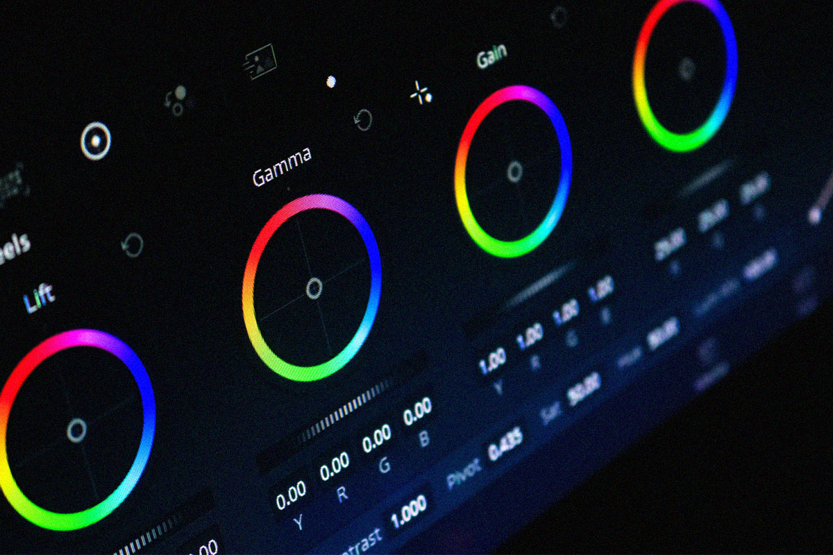 How to add Davinci Resolve transitions (+10 free templates) | Evercast Blog