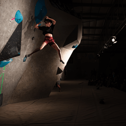 Indoor Rock Climbing & Bouldering | The Font | Wandsworth, London