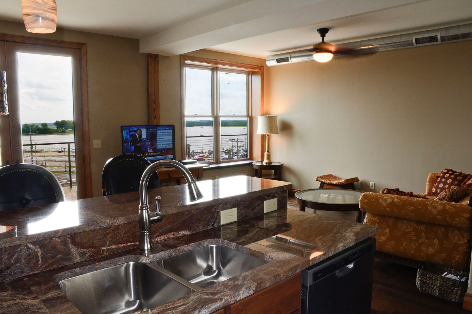 The Alton Cracker Factory Lodging