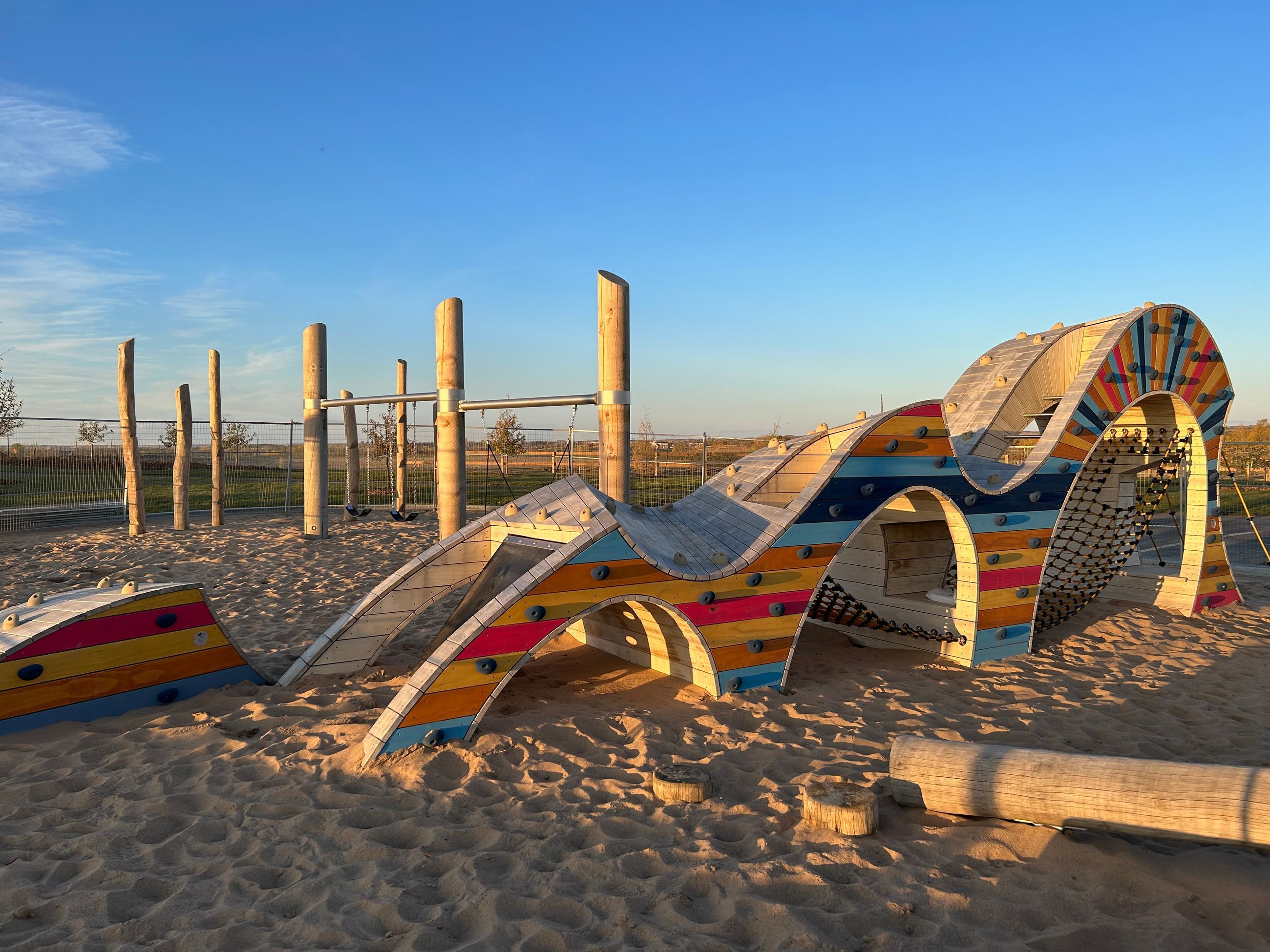 Wooden & Natural Play Structures for Playgrounds and Parks | Park N Play