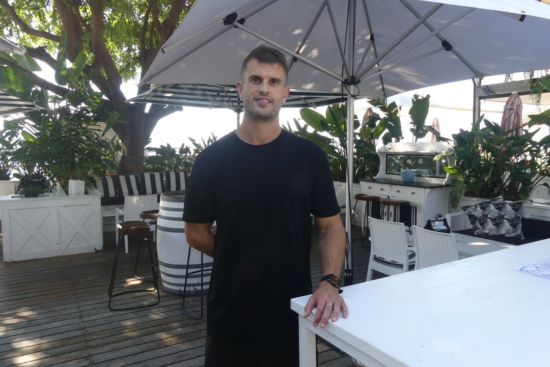 Meet Garden Bar Restaurant Manager - Mackay Whitsunday LIfe
