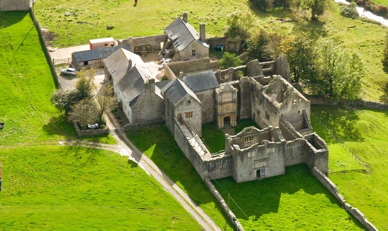 Visit Penarth in The Vale of Glamorgan