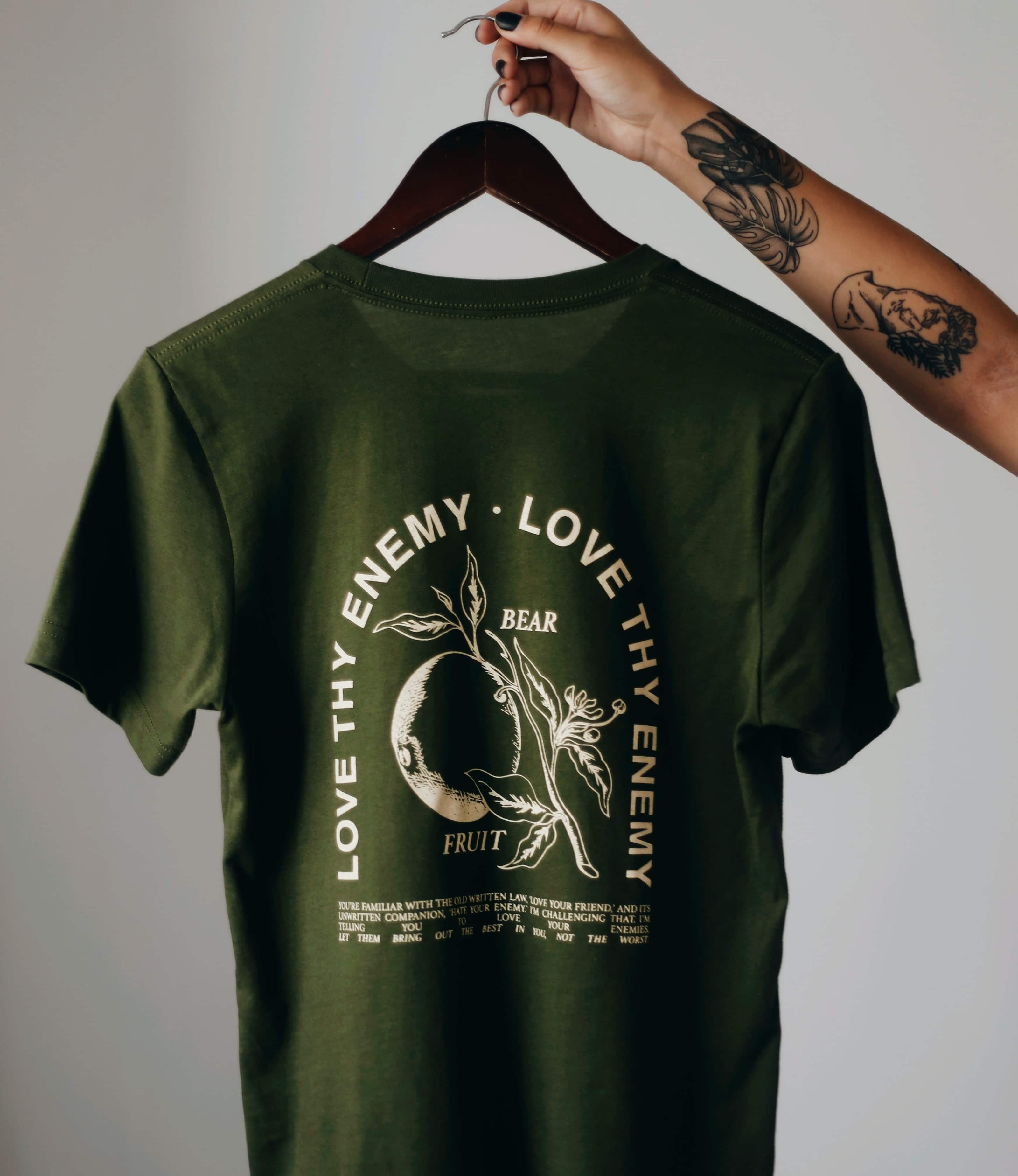 Sell Your Merchandise with Sellfy (120+ Products)