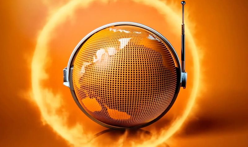 WARM | World Airplay Radio Monitor | Real-Time Data