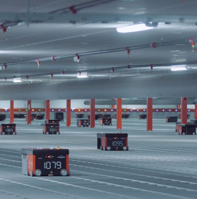 World's Fastest AS/RS | 4x Space and 99.7% Uptime | AutoStore