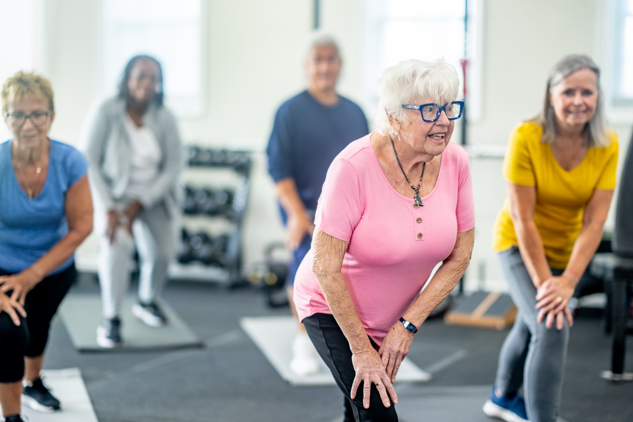 GoGo Blog: What are the Benefits of Group Exercise for Seniors?
