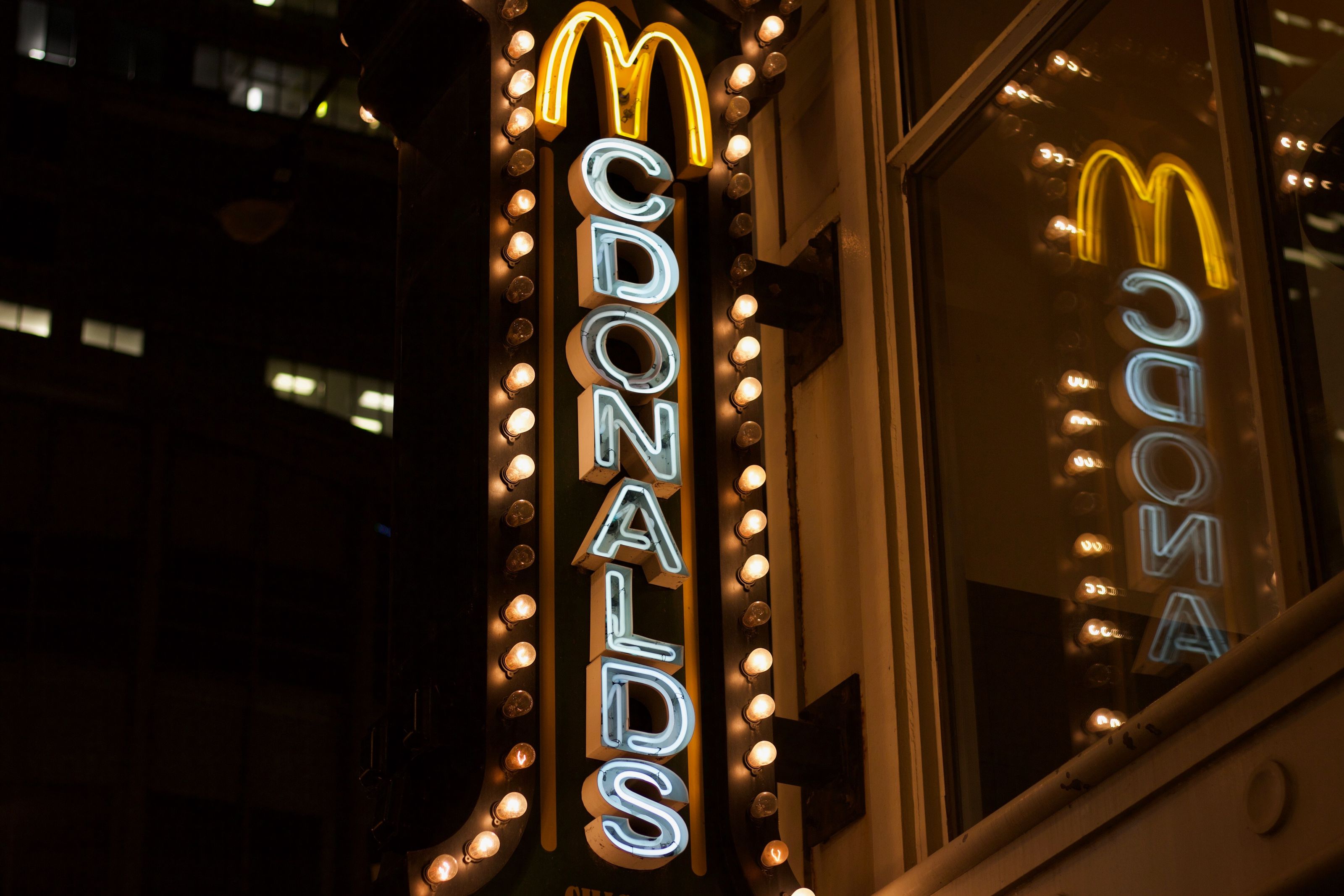 The Top 20 Restaurant Ads of All Time (And What You Can Learn from Them)