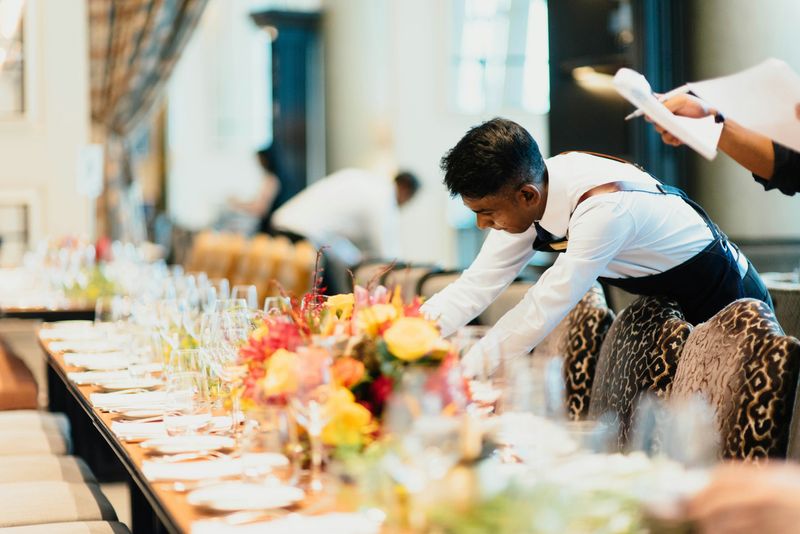 How to Establish, Implement and Maintain Restaurant Service Standards