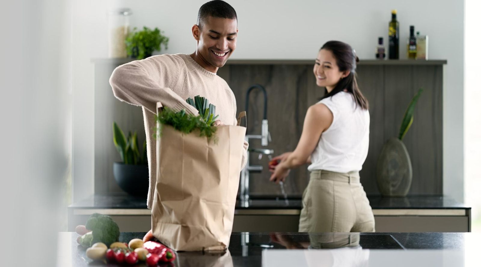 What is Automatic Replenishment? 8 Advantages & How-To Guide