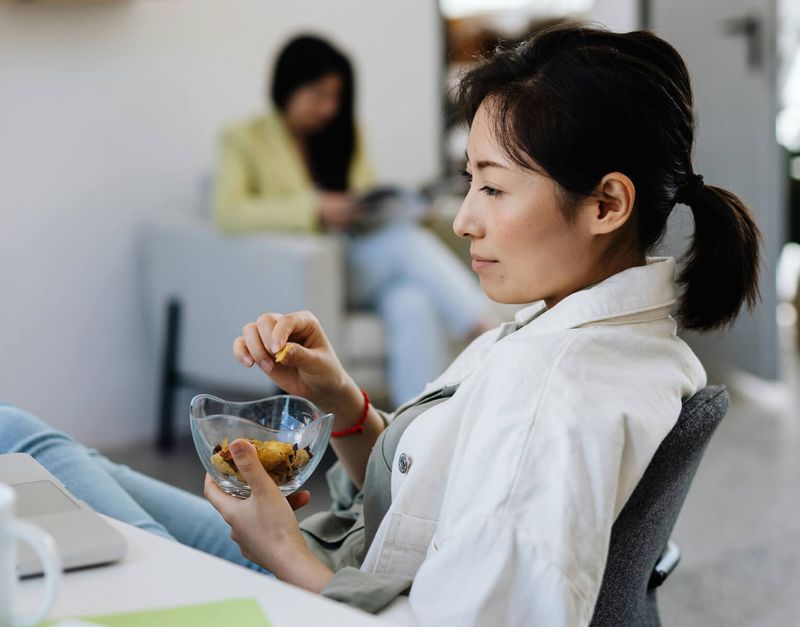 50 Awesome team building activities for work & how to play them | Surf ...