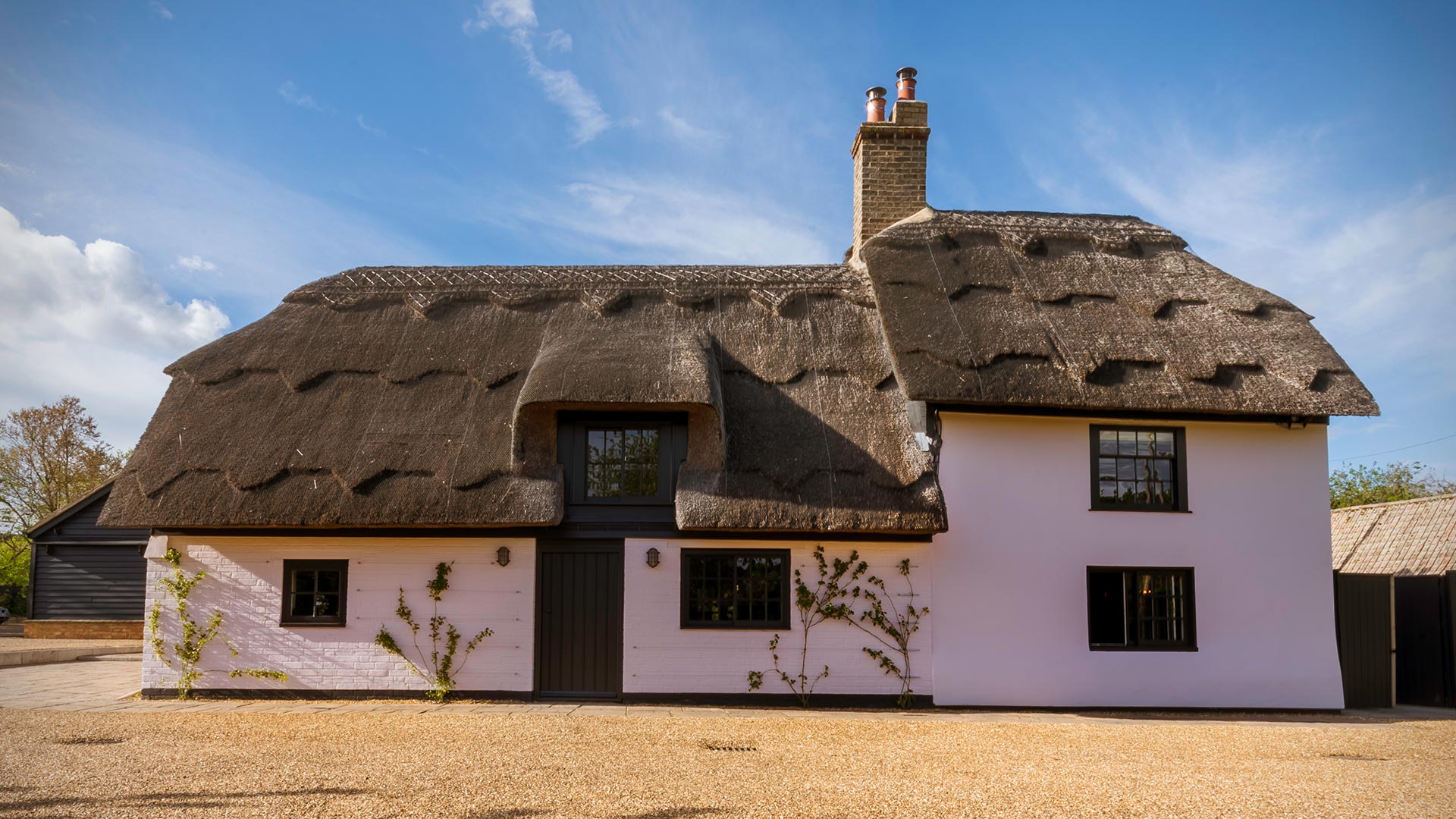 THE ELM | ABBOTS RIPTON