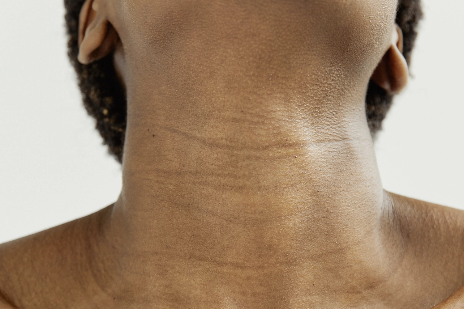 What Does a Hashimoto's Attack Feel Like? 11 Signs You're Experiencing One