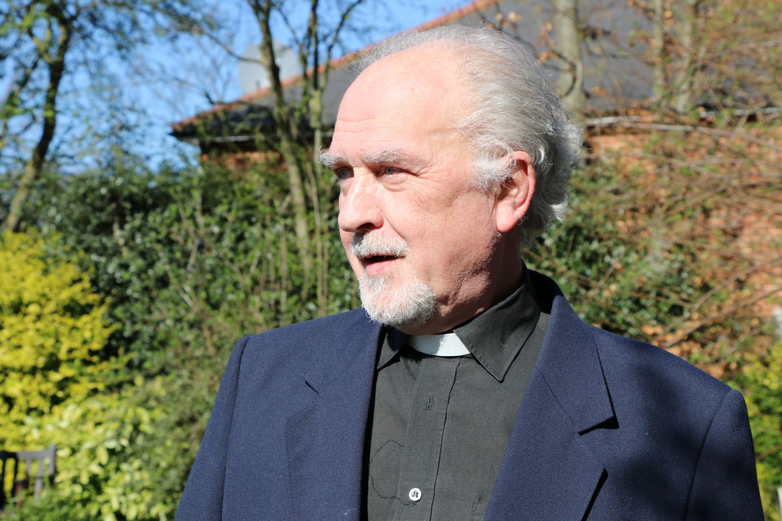 Rest in peace, Fr Bernard Charles SJ (1943–2025) | Jesuits in Britain