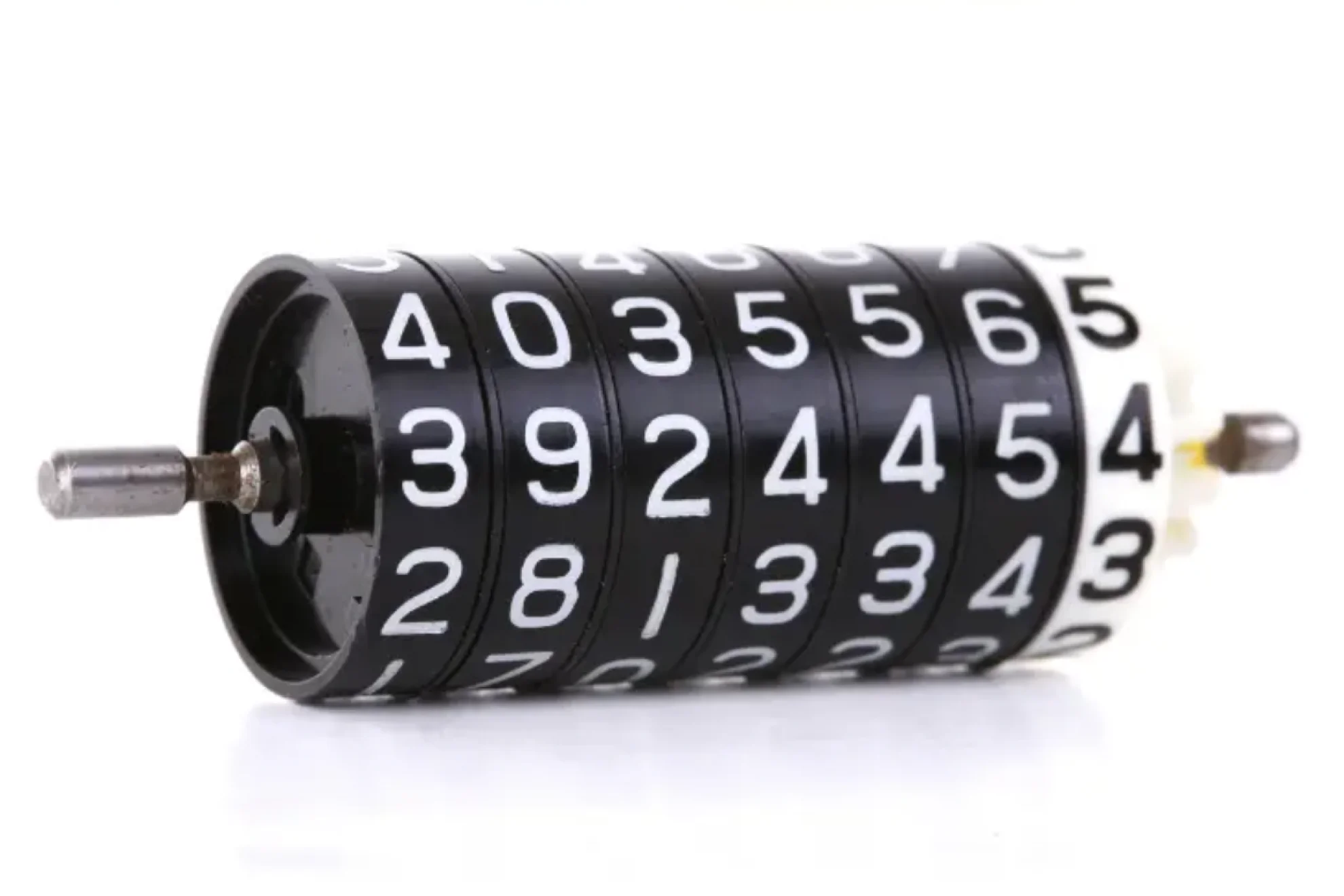 Odometer Rollback: How to Spot and Prevent Odometer Fraud? - Timeero