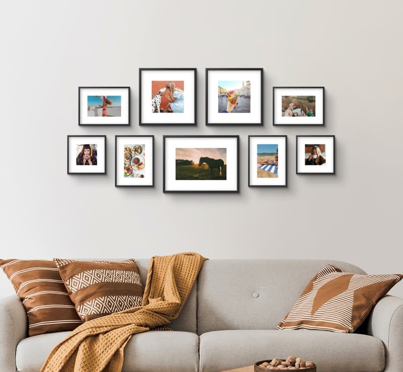 Mixtiles — The world’s first nail-free photo frame.