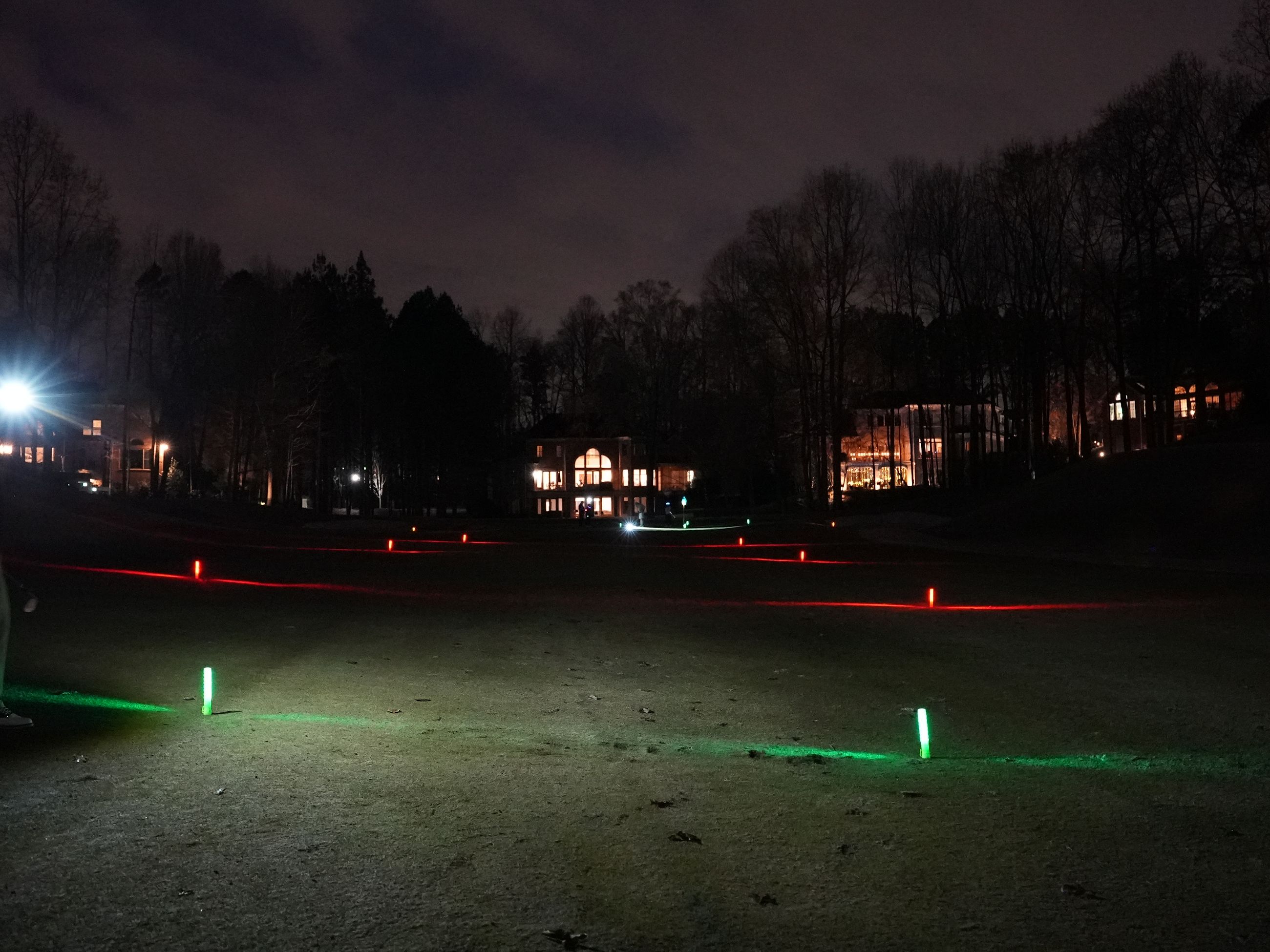 Glow Vibe Golf - The Leading Glow Golf Experience