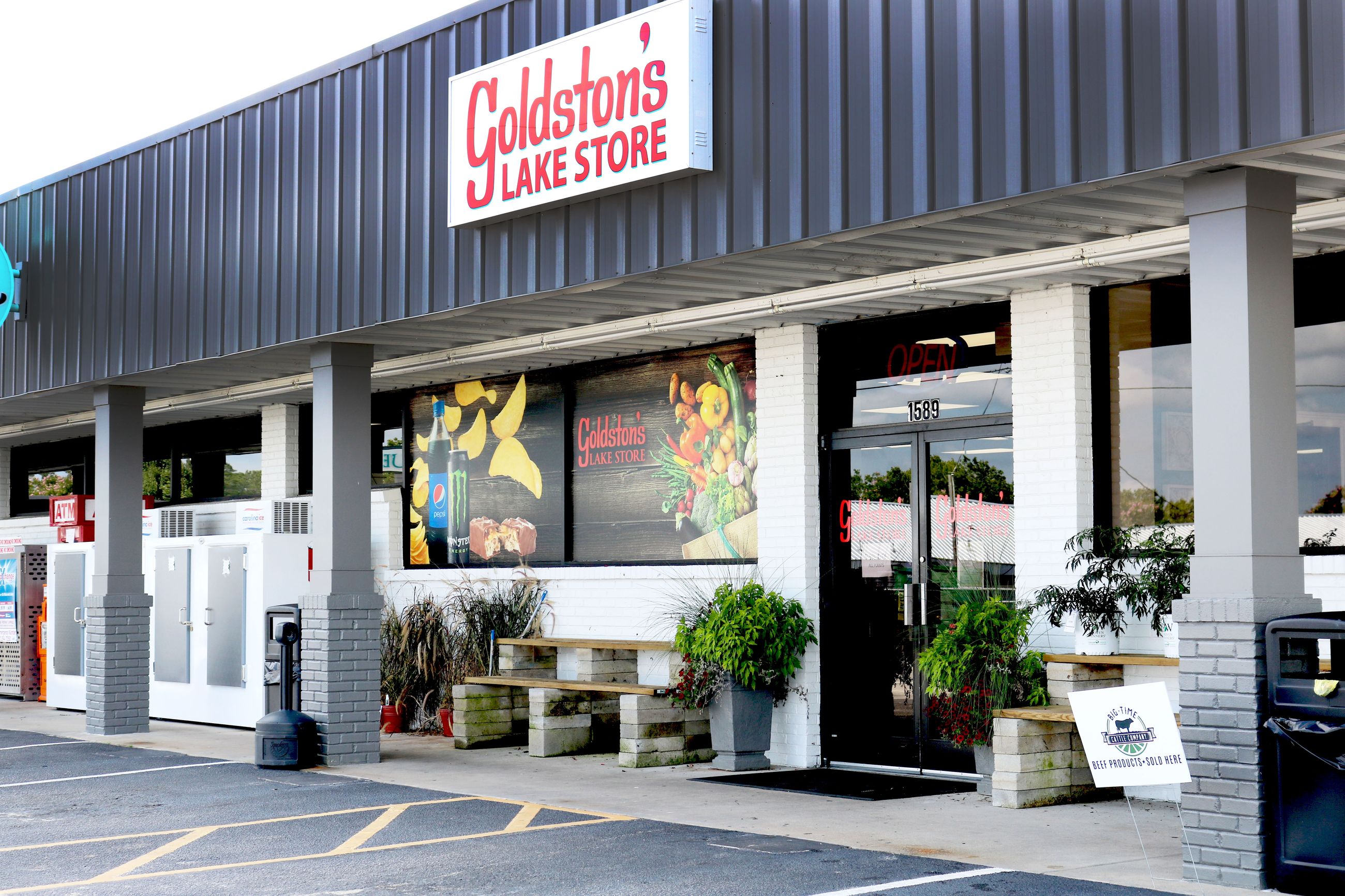 Goldston's Beach - The Grand Regal - White Lake, NC