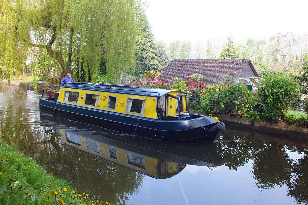 Narrowboat Holiday Wales, Mon And Brec Canal Boat Hire