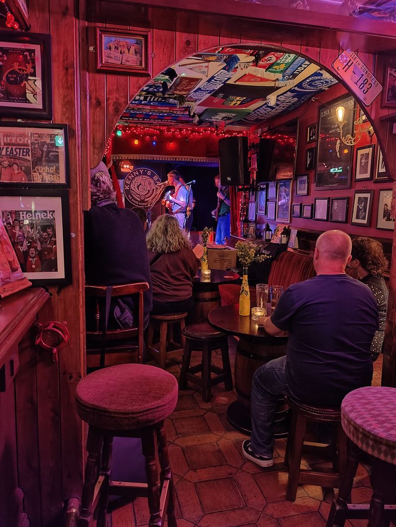 Kenny's Bar | Home of the Whitehorse Sessions