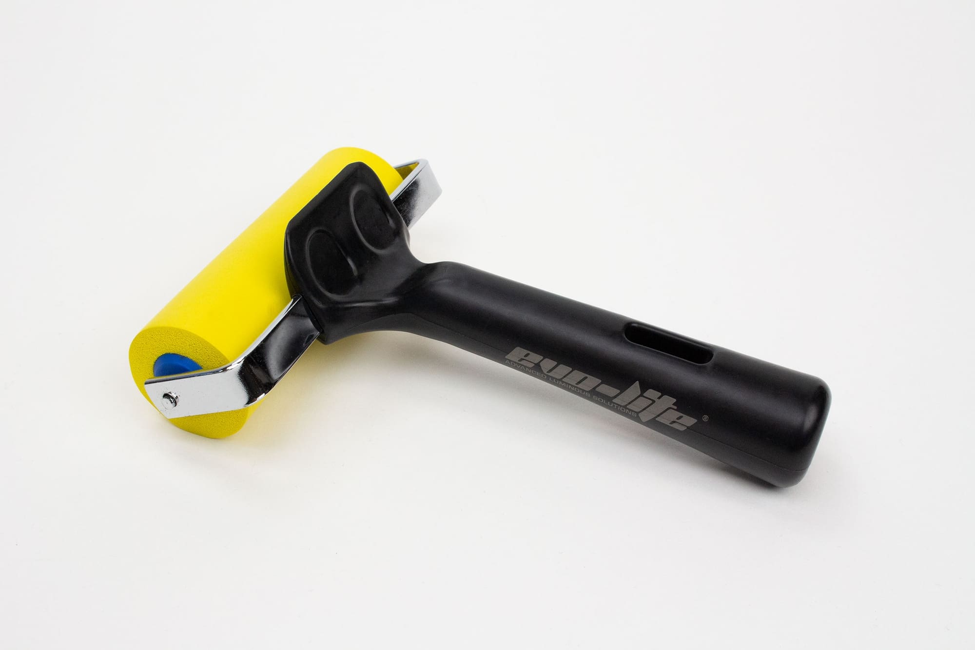 Auragami Installation Roller