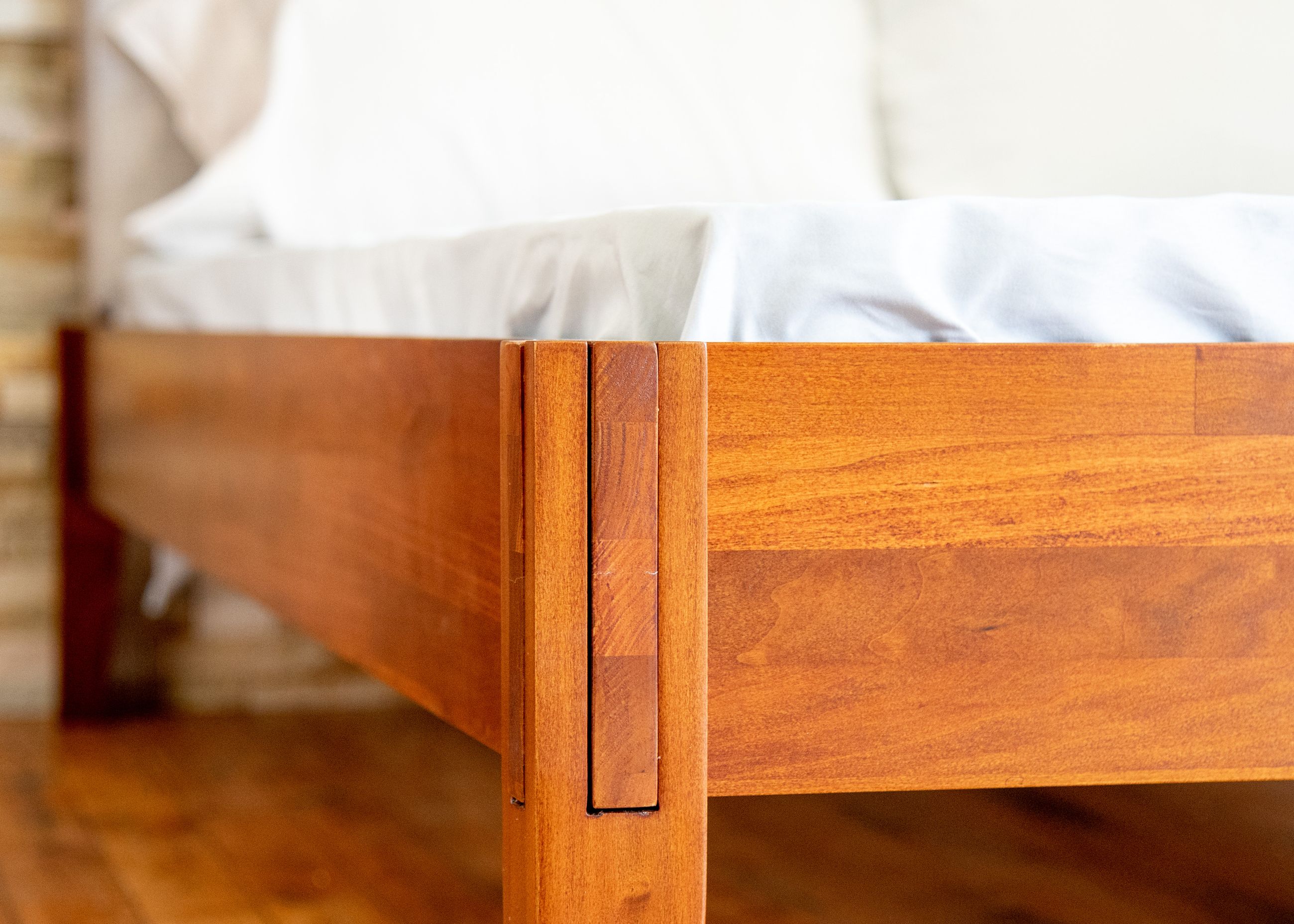 Yato-hozo-shachi-sen-shiguchi:Japanese Joinery Explained