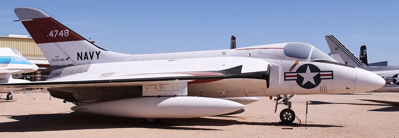 Warplanes of the USA: Douglas F4D Skyray – Military Zone