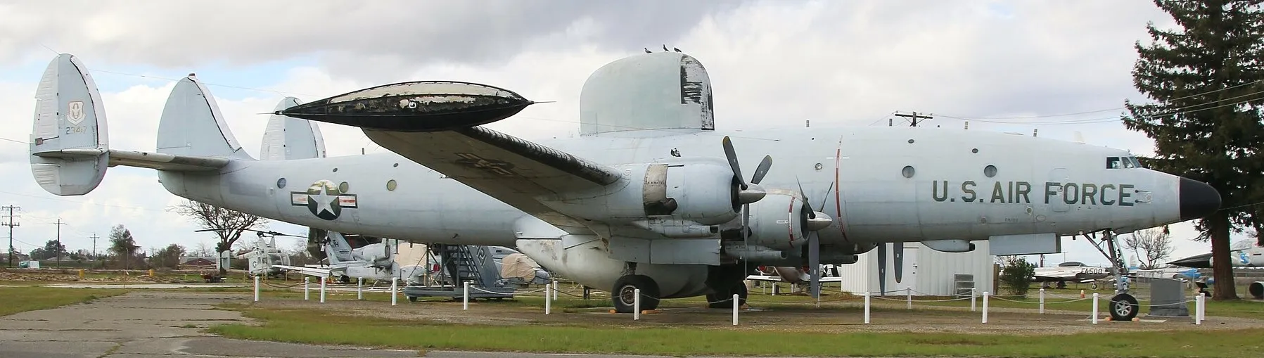 Warplanes Of The Usa: Lockheed C-69 Constellation And Lockheed Ec-121 
