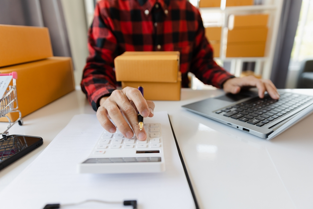 How to reduce Logistics costs in your Business with Picker?