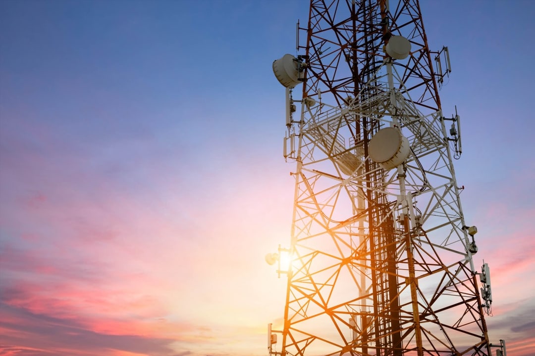 Shared Tower: Developers and owners of neutral telecommunications ...