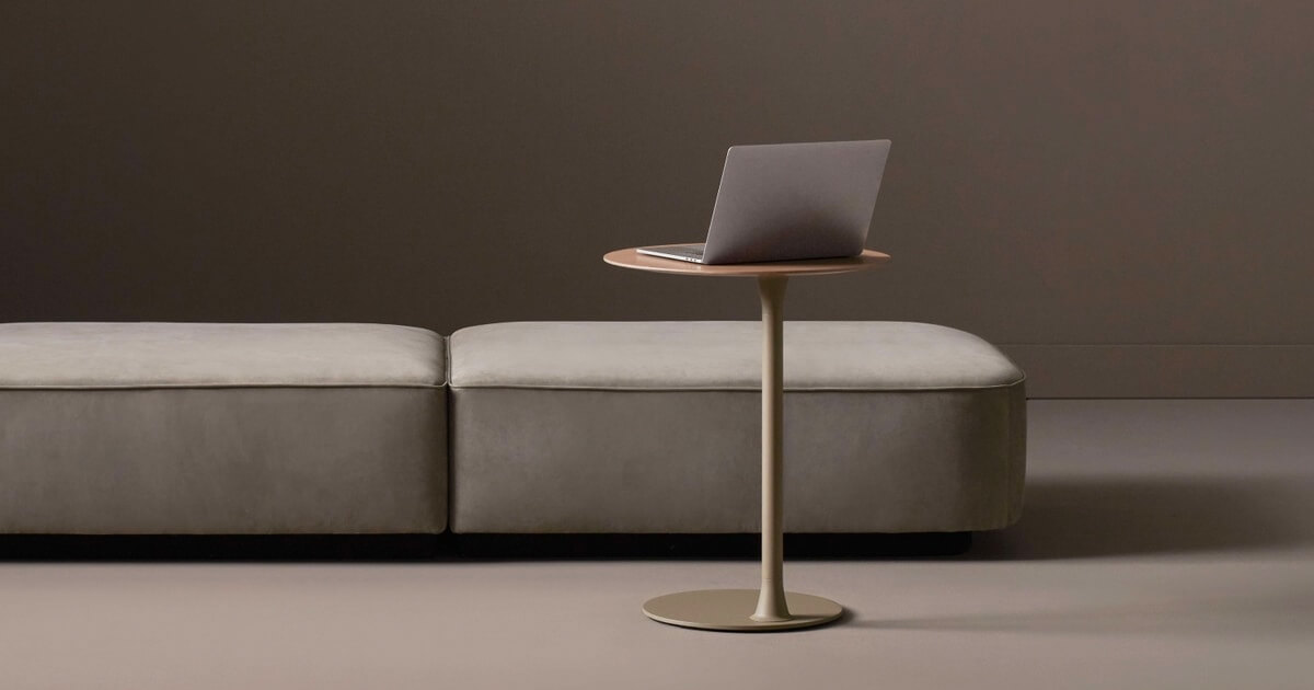 Laptop Tables | Davis Furniture