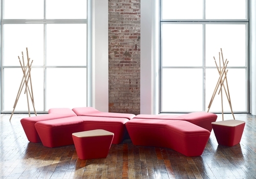 Q5 Bench | Davis Furniture