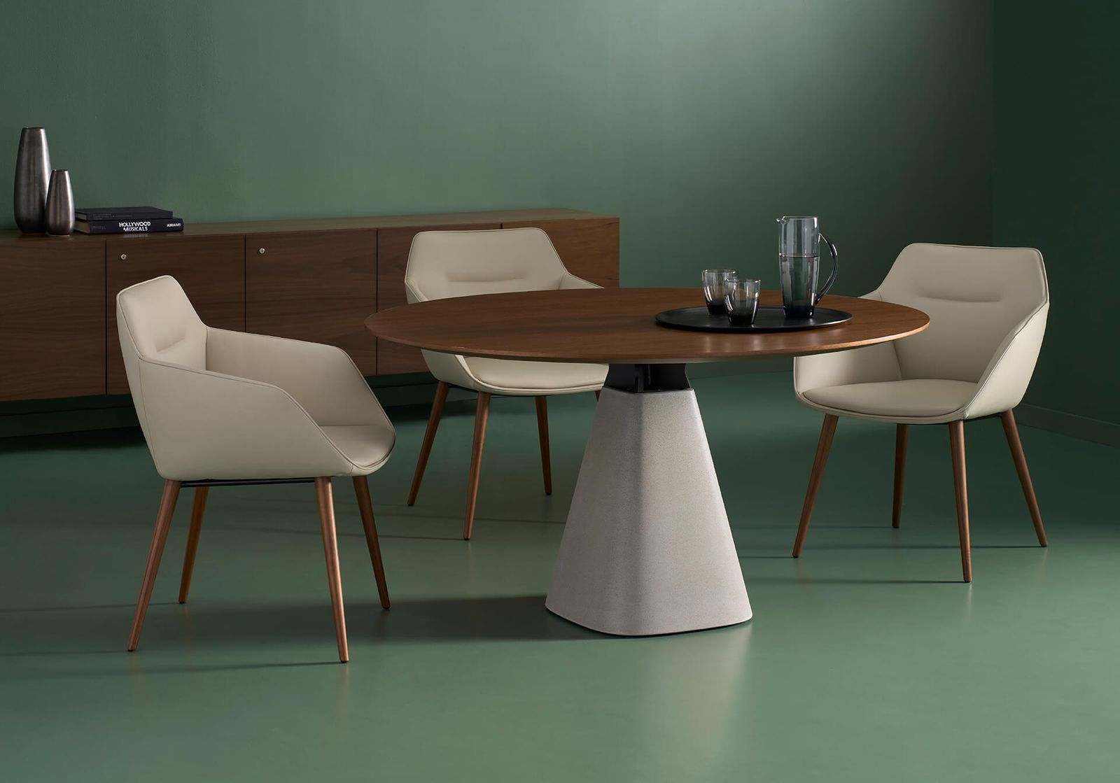 Sachet Guest | Davis Furniture