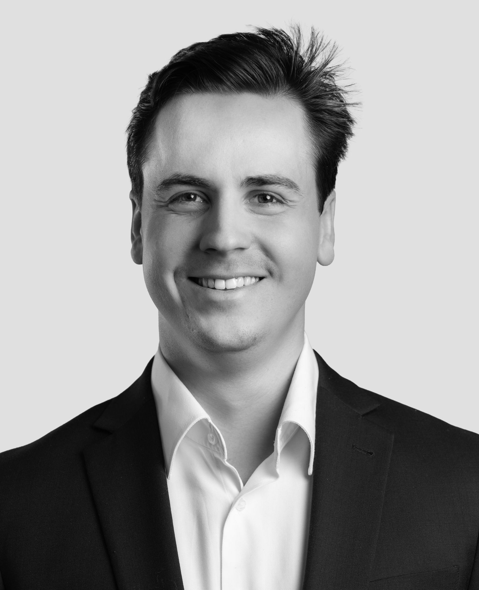 Meet the Team Behind Five V Capital’s Investment Expertise